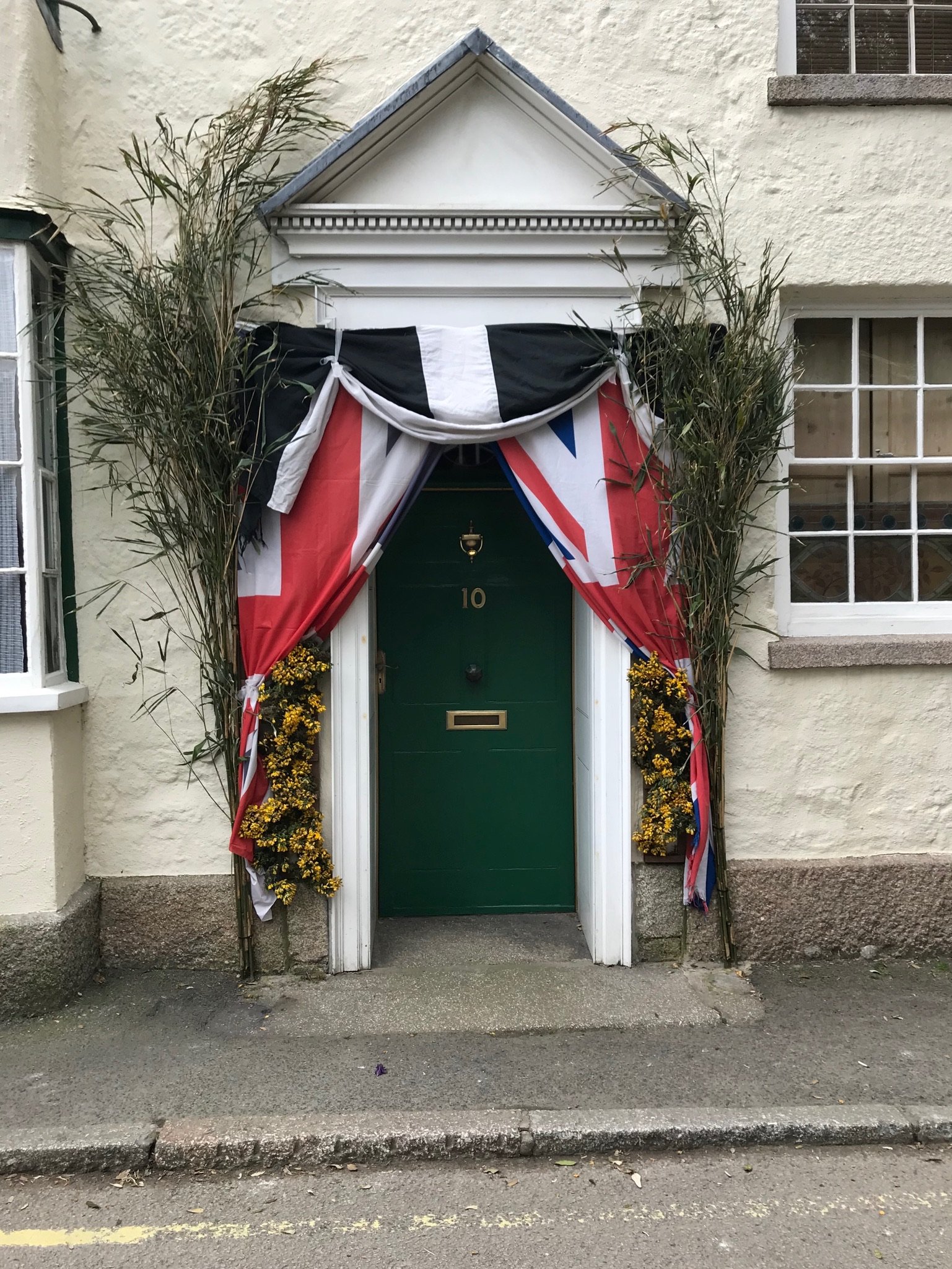 Jolly Rumble-O! Helston Flora Day and its music – Cornish Trad